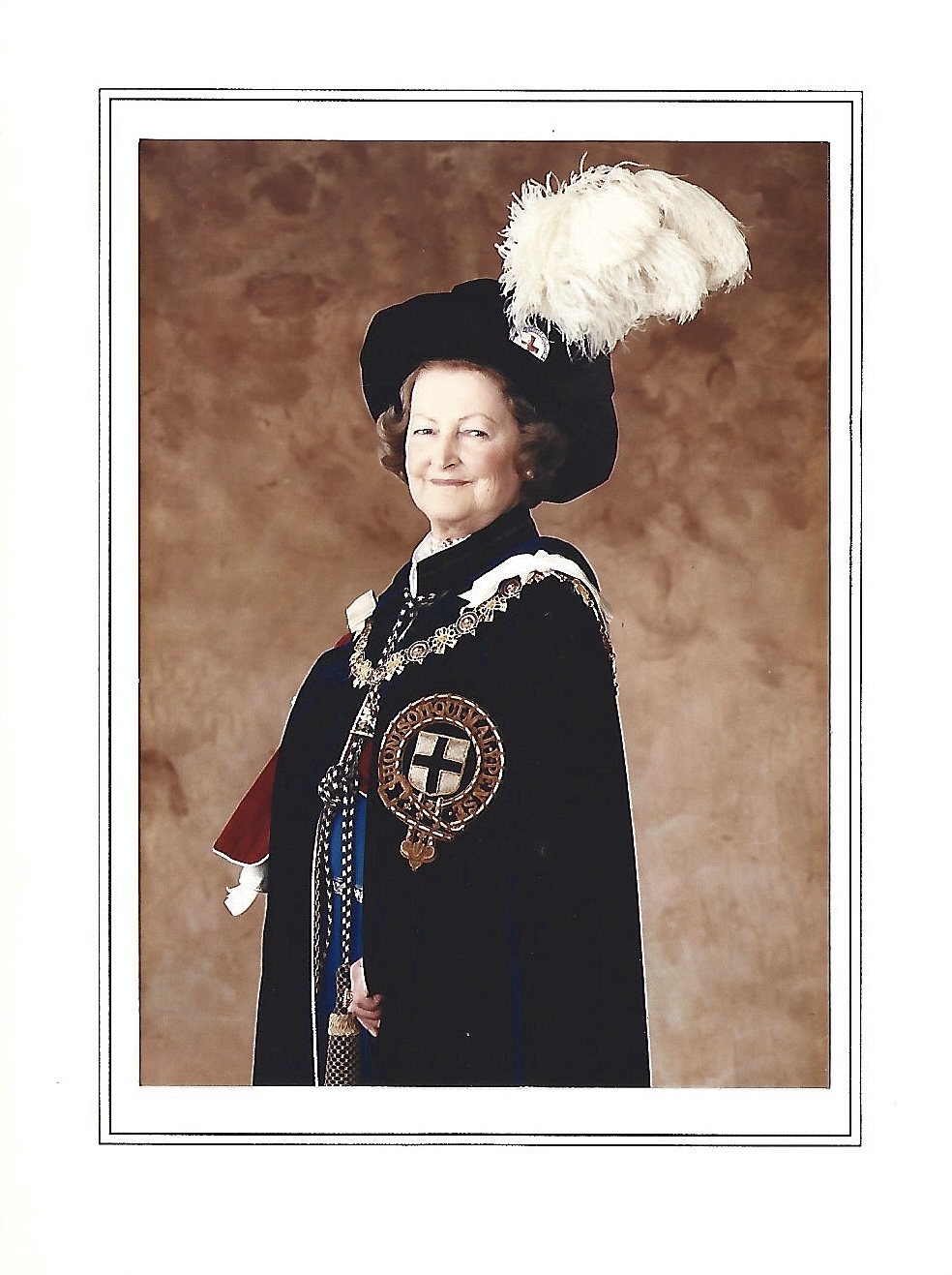 Lavinia Fitzalan-Howard, The Dowager Duchess of Norfolk Christmas 1990 ...